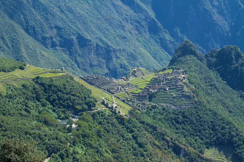 The Sun Gate: Witnessing the Arrival to Machu Picchu (2023)